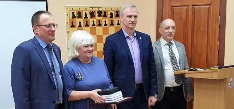 Островичка признана одним из лучших педагогов по шахматам Портал